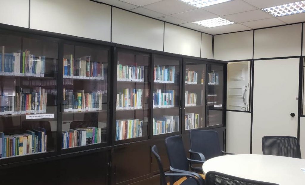 Biblioteca da Escola Fazendária é benchmarking no GDFAZ – EFAZ - Secretaria de Estado de Fazenda ...