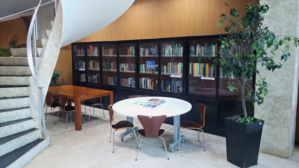 Biblioteca – EFAZ - Secretaria de Estado de Fazenda do Rio de Janeiro